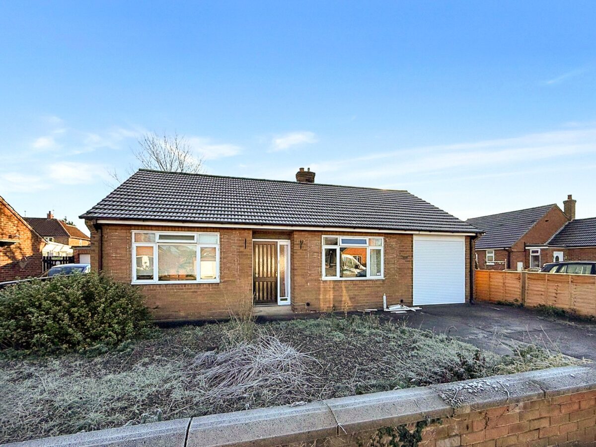 Poplar Crescent, Romanby, Northallerton, North Yorkshire, DL7 8BD ...